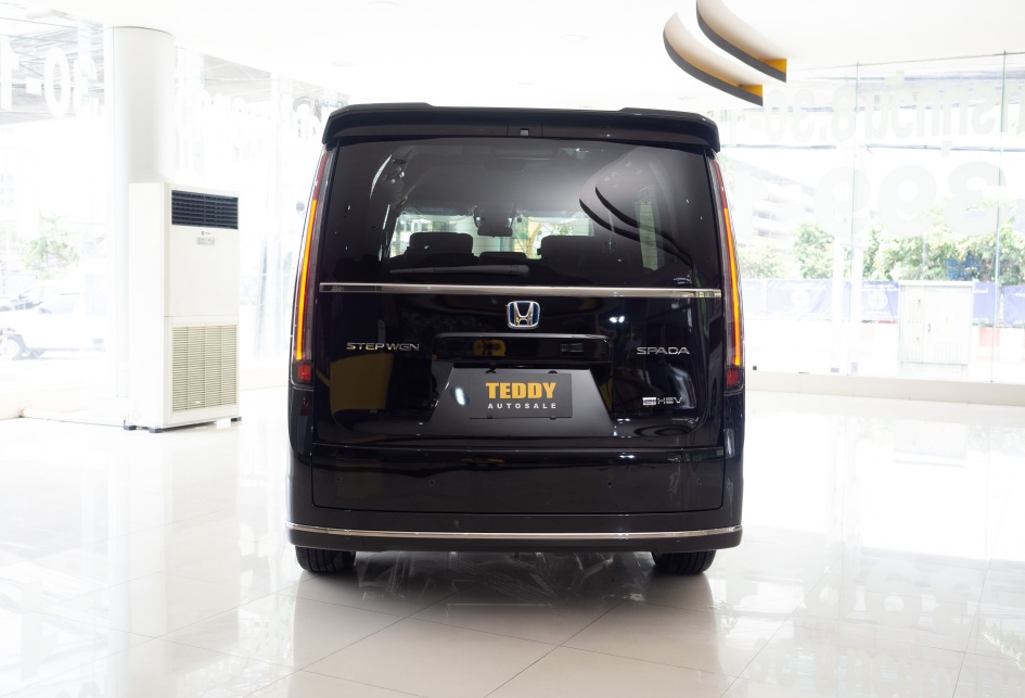 Stepwagon Spada