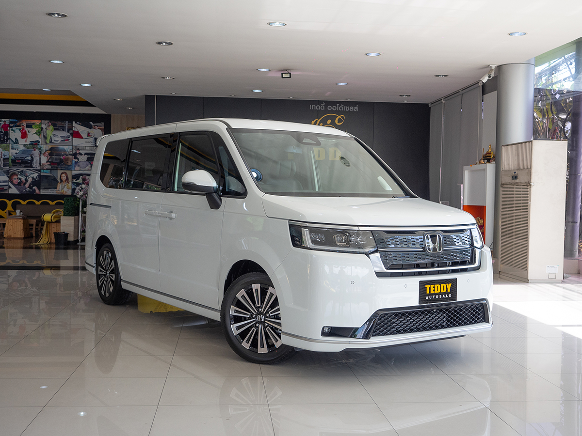 Stepwagon Spada (Premium Line)